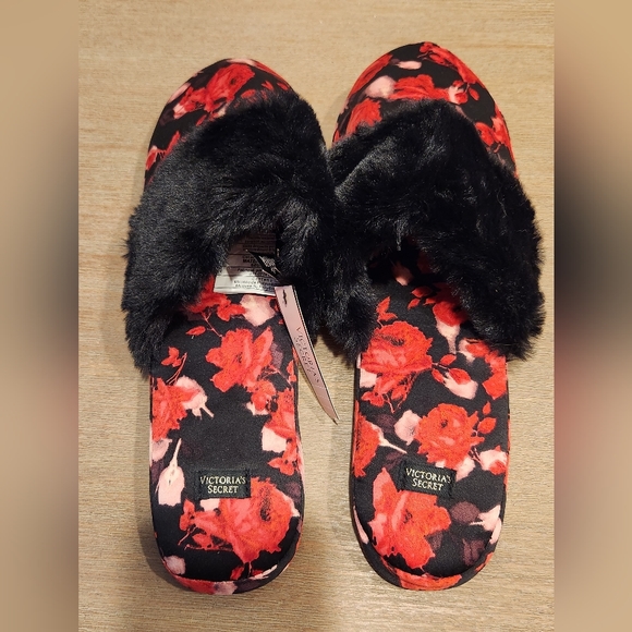 Victoria's Secret | Shoes | Nwt Cute Bedroom Slippers By Victorias ...